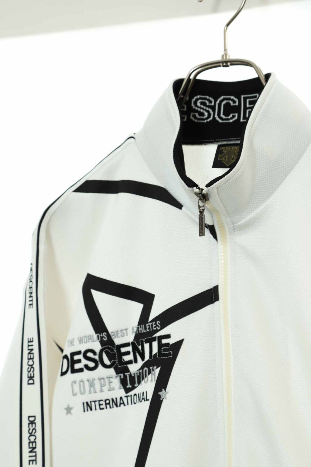 USED DESCENT TRACK JACKET/XL | FERANTRACING/VINTAGE & USED CLOTHING